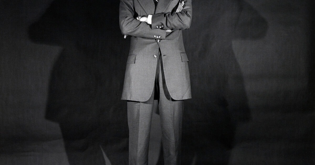 Seven Foot One | Xavier Hufkens