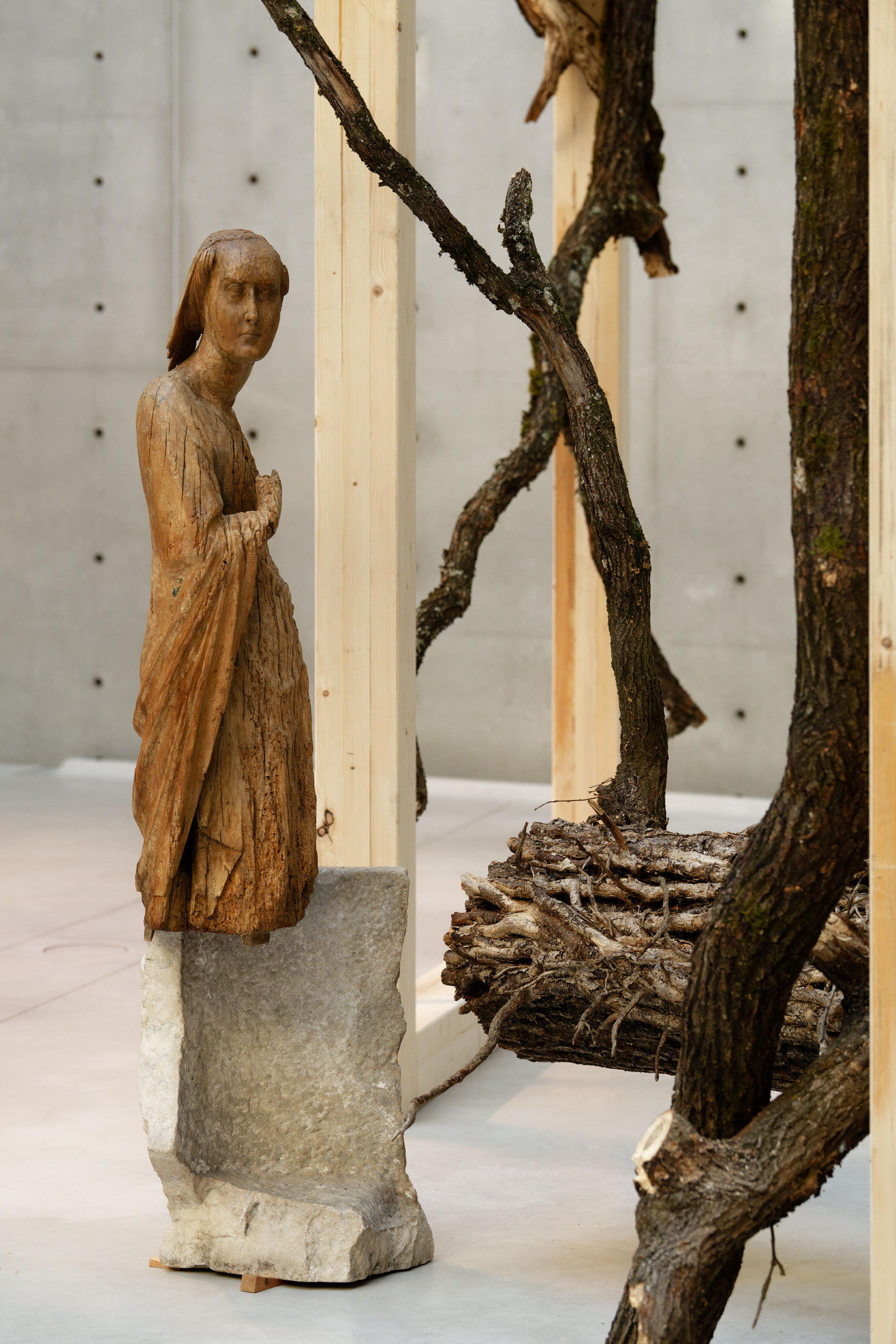 Danh Vō in Avant l'orage | Xavier Hufkens